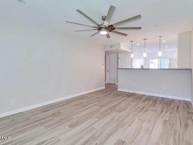4242 N 31st Place