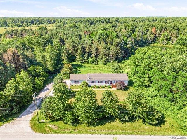 4242 Norman Rd, Burtchville Township, MI 48059