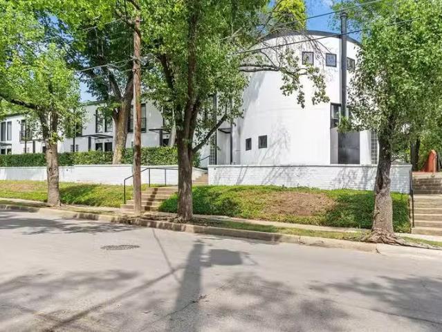 4242 Buena Vista St #22, Dallas, TX 75205