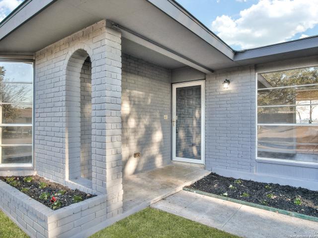 4242 Bayliss St, San Antonio, TX 78233 | MLS #1941 | Compass