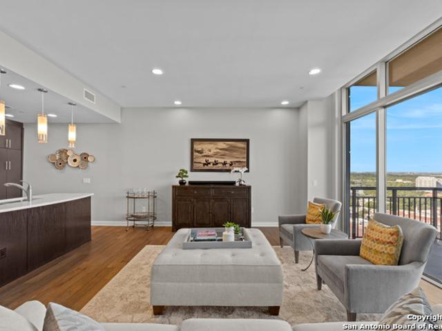 4242 Broadway Street, Unit 1505