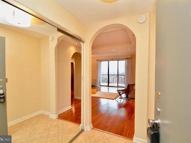 4242 E West Highway # 1114