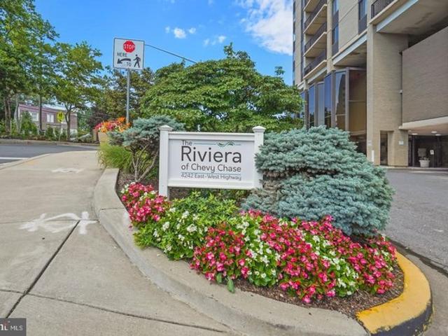 4242 East West Hwy Apt 809, Bethesda, MD 20815
