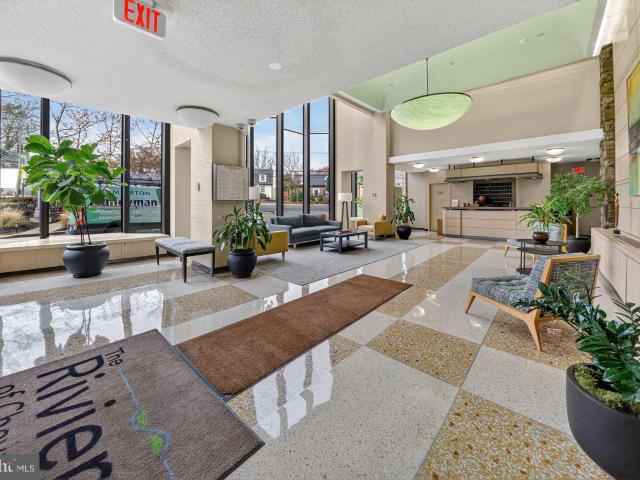 4242 East West Hwy, Unit 714, Bethesda, MD 20814 | MLS #MDMC2208
