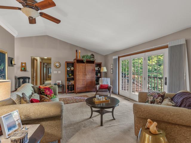 4242 S Ridgewood Ln, Unit 4242