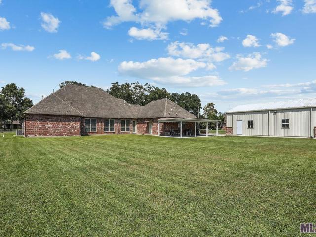 42439 Clouatre Rd, Gonzales, LA 70737 | Compass