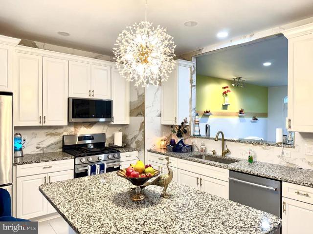 42439 Malachite Terrace