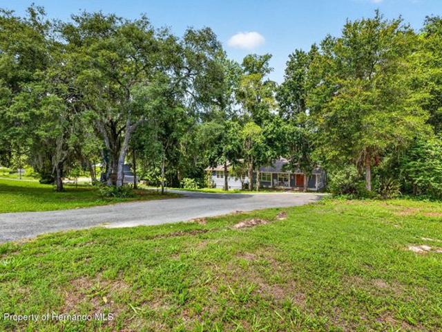 4243 Nancy Creek Blvd, Brooksville, FL 34602