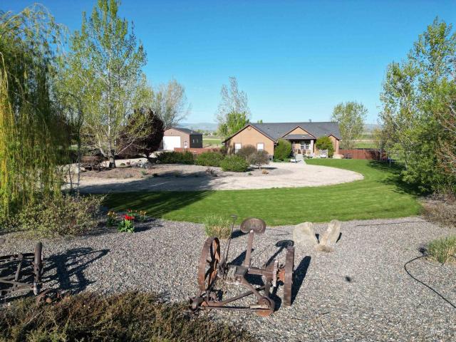 4243 Homestead