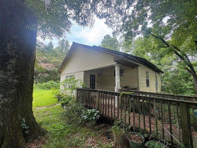 4243 Levine Ave, Graysville, AL 35073