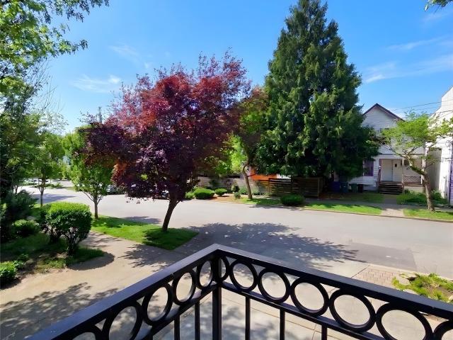 424 21st Ave, Seattle, WA 98122 | MLS #2522