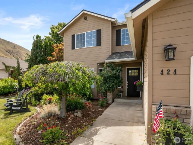 424 Canyon Place