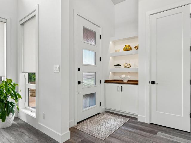 424 angels rest way