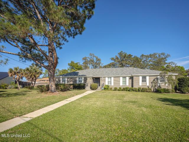 424 Alicia Drive
