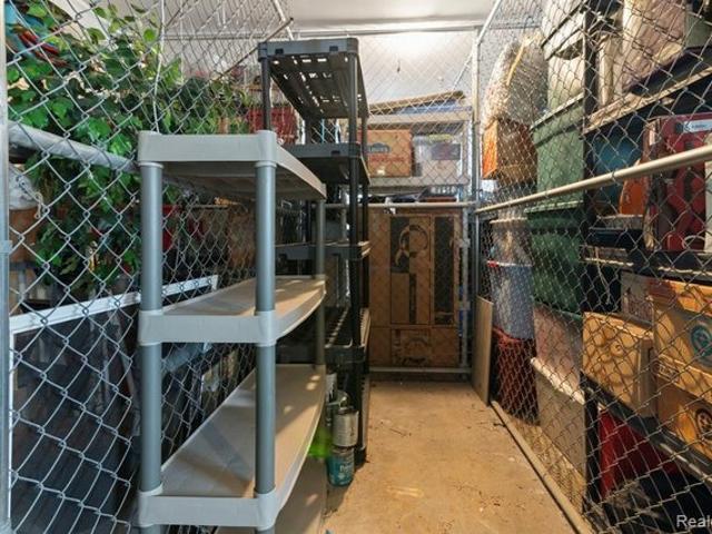 424 Baldwin Ave Apt 81, Rochester, MI 48307