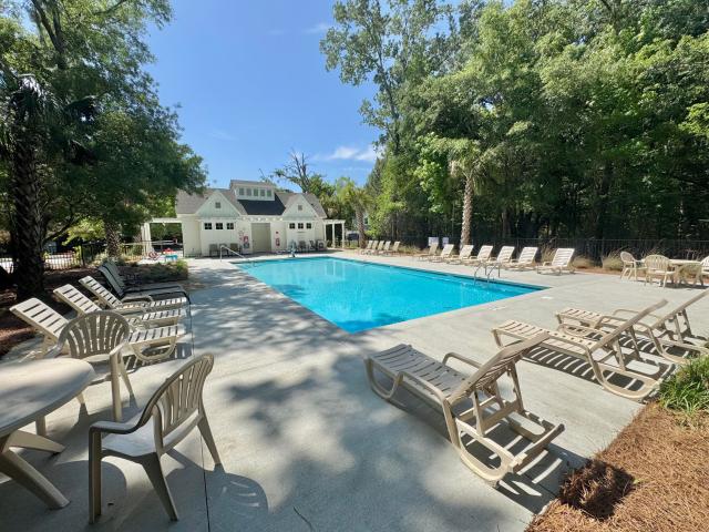 424 Bluegill Ln, Johns Island, SC 29455 | MLS #26004