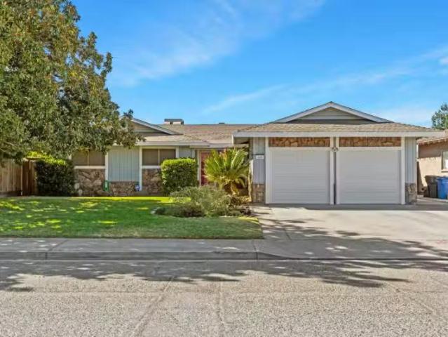 424 GETTYSBURG ST, TURLOCK, CA 95382 Single Family Residence F.