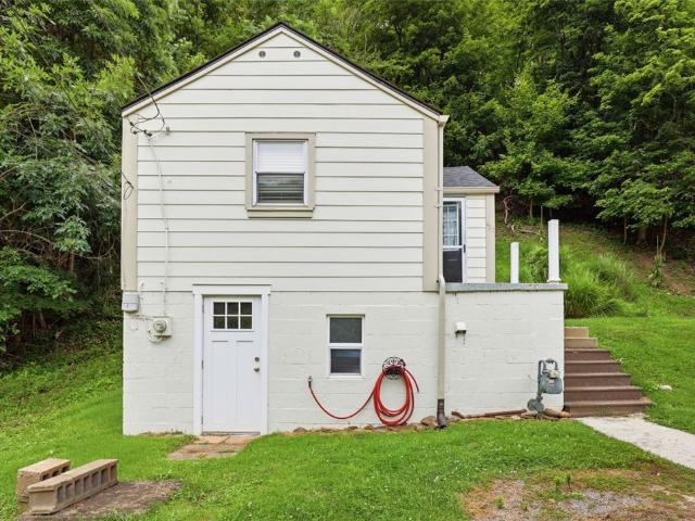 424 Glenfield Road