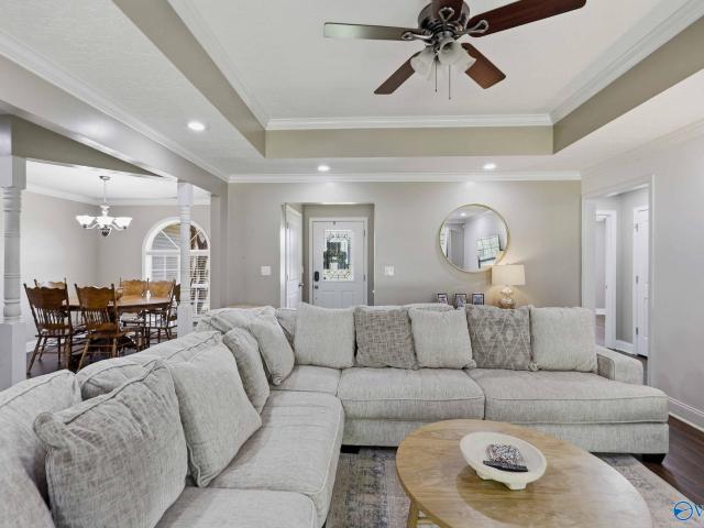 424 Granite Circle