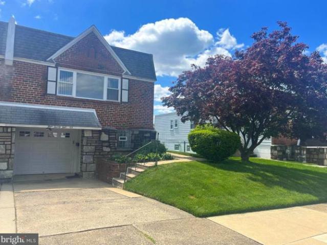 424 Densmore St, Philadelphia, PA 19116