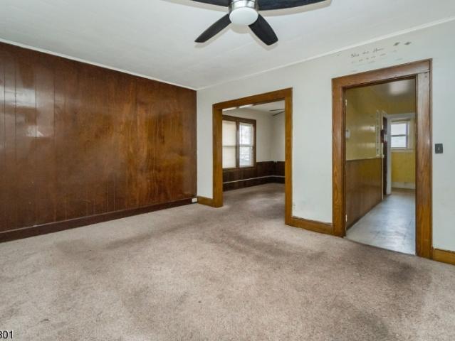 424 E 4Th Ave