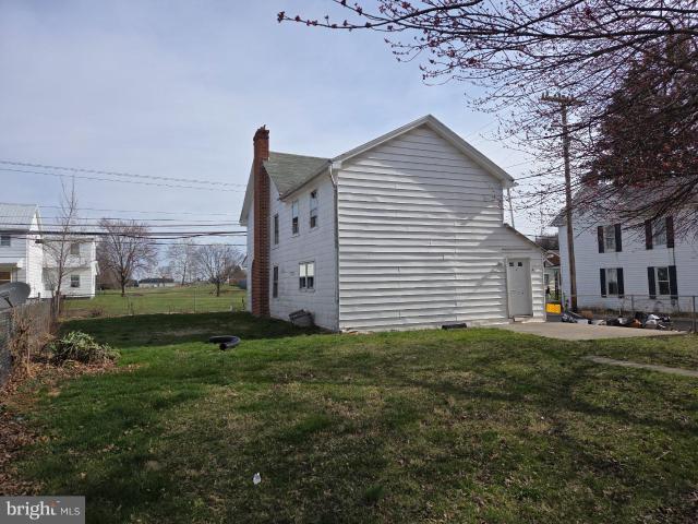 424 E Moler Ave, Martinsburg, WV 25404 | MLS #WVBE2048