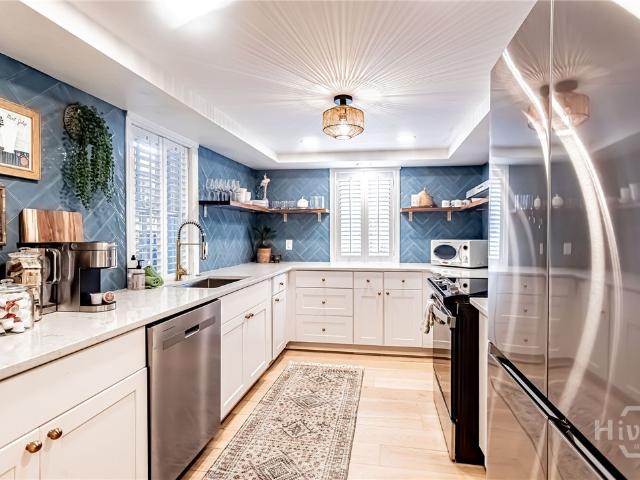 424 E President St, Savannah, GA 31401 | MLS #SA352624