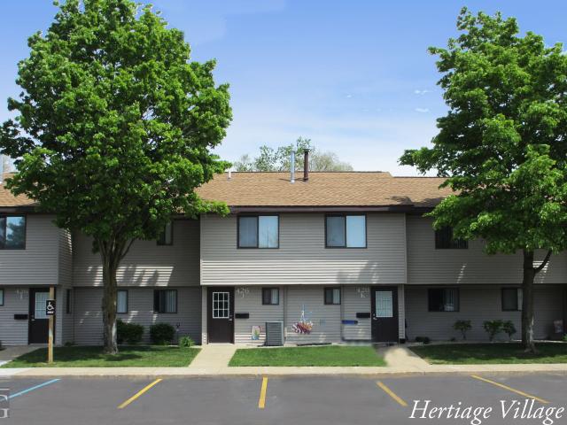 424 East Elm, 4 beds, 1 full bath