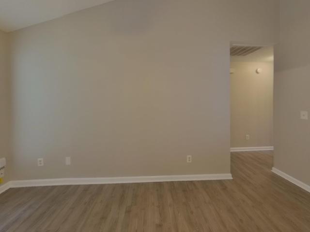 424 Forest Grove Circle