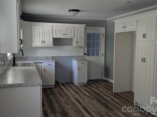 424 Kildare Drive