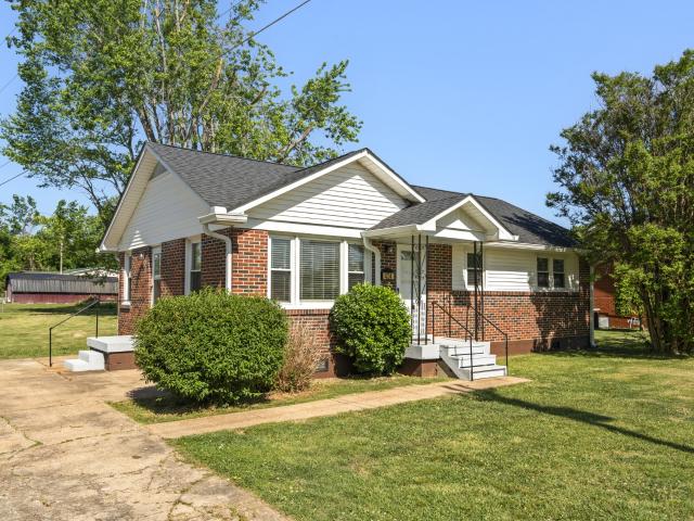 424 Kimmins St, Hohenwald, TN 38462 | MLS #3181 | Compass