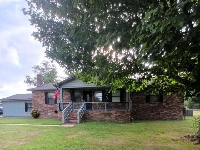 424 Horseshoe Bend Rd, Scottsboro, AL 35769