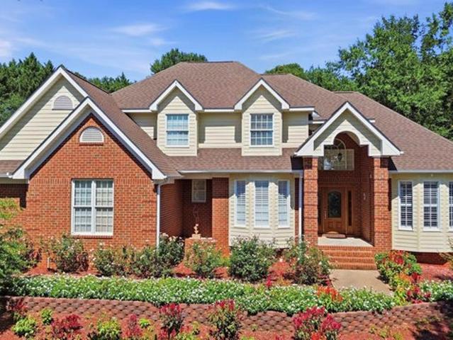 424 Harbour View Dr, Chesnee, SC 29323