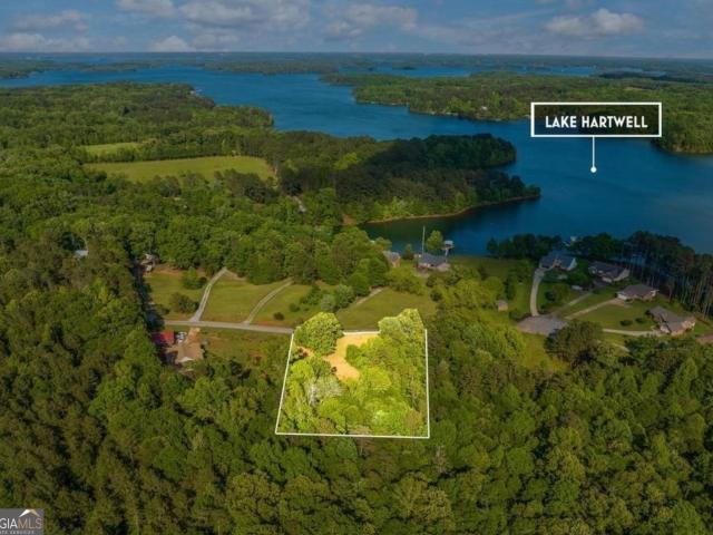 424 Harbor Point Circle LOT 8
