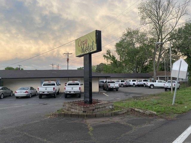 424 Highway 65 Bus, Clinton, AR 72031