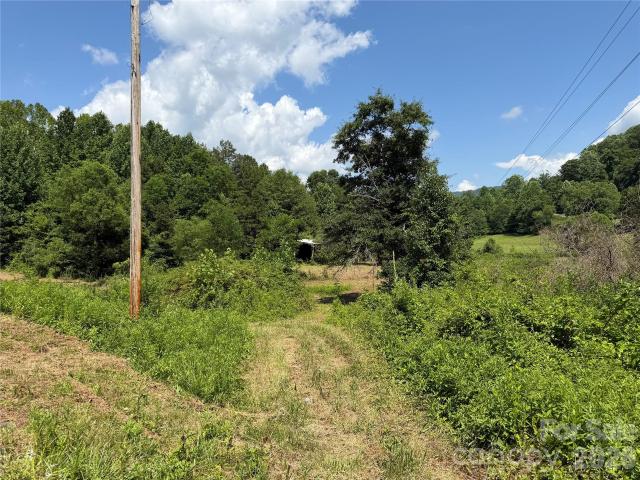 424 Iron Duff Road