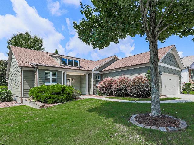 424 Larkspur Drive