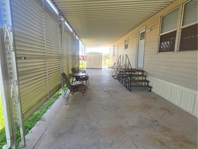 424 Las Fuentes Drive