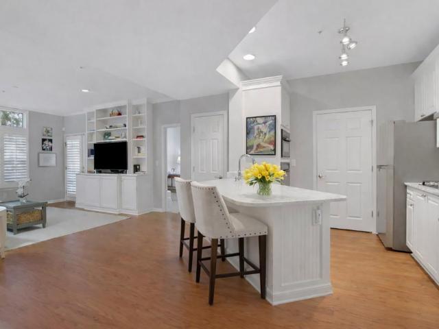 424 Lindbergh Dr NE, Unit 203, Atlanta, GA 30305 | MLS #7741 | Compass