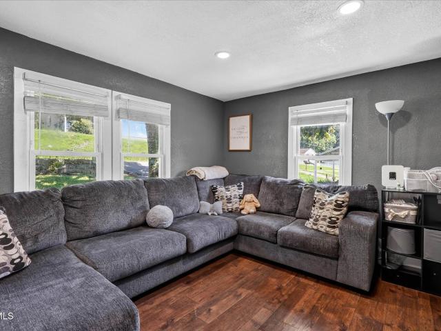 424 Lucy Road