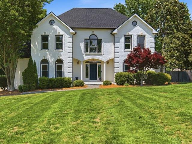 424 Martingale Dr, Franklin, TN 37067
