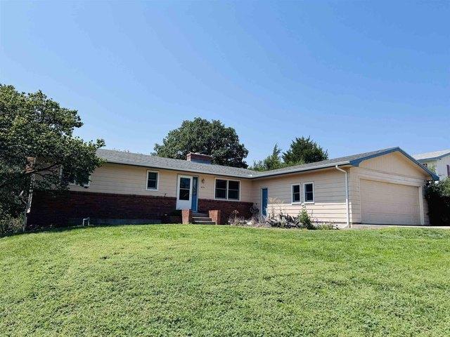 424 N Grand Ave, Oberlin, KS 67749