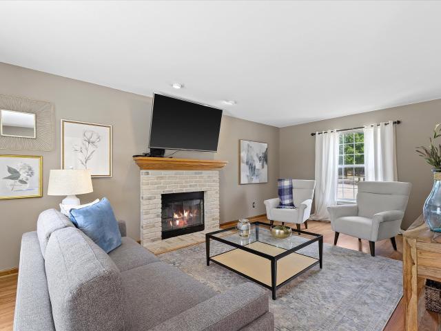 424 North Shore Ct