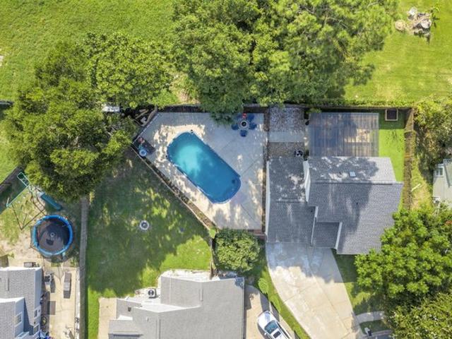 424 NW Village Ct, Fort Walton Beach, FL 32548