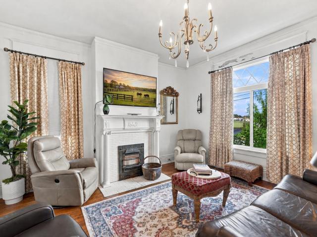 424 S 4th Street