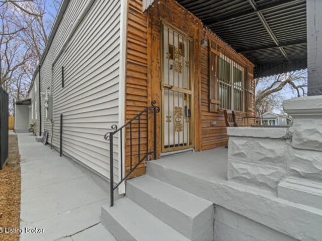 424 S 22nd St