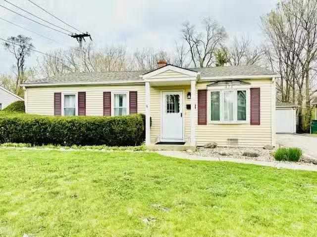 424 Saint Marys Parkway, Buffalo Grove, IL 60089