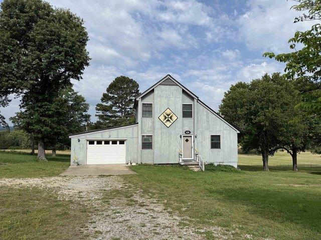 424 School St, Melbourne, AR 72556