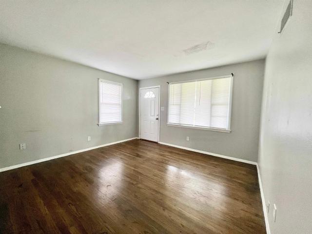 424 Stoneham Rd, Memphis, TN 38109 | MLS #10220 | Compass