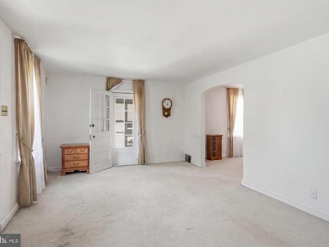 424 Stratford Avenue